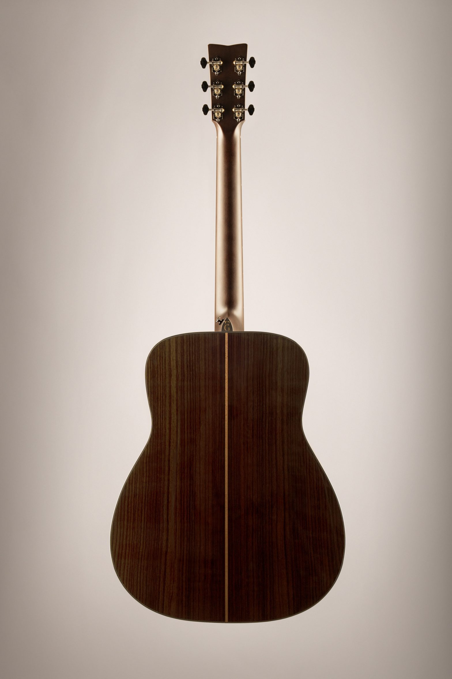 Yamaha Guitar Development | Yamaha Guitar Development Custom Shop ...