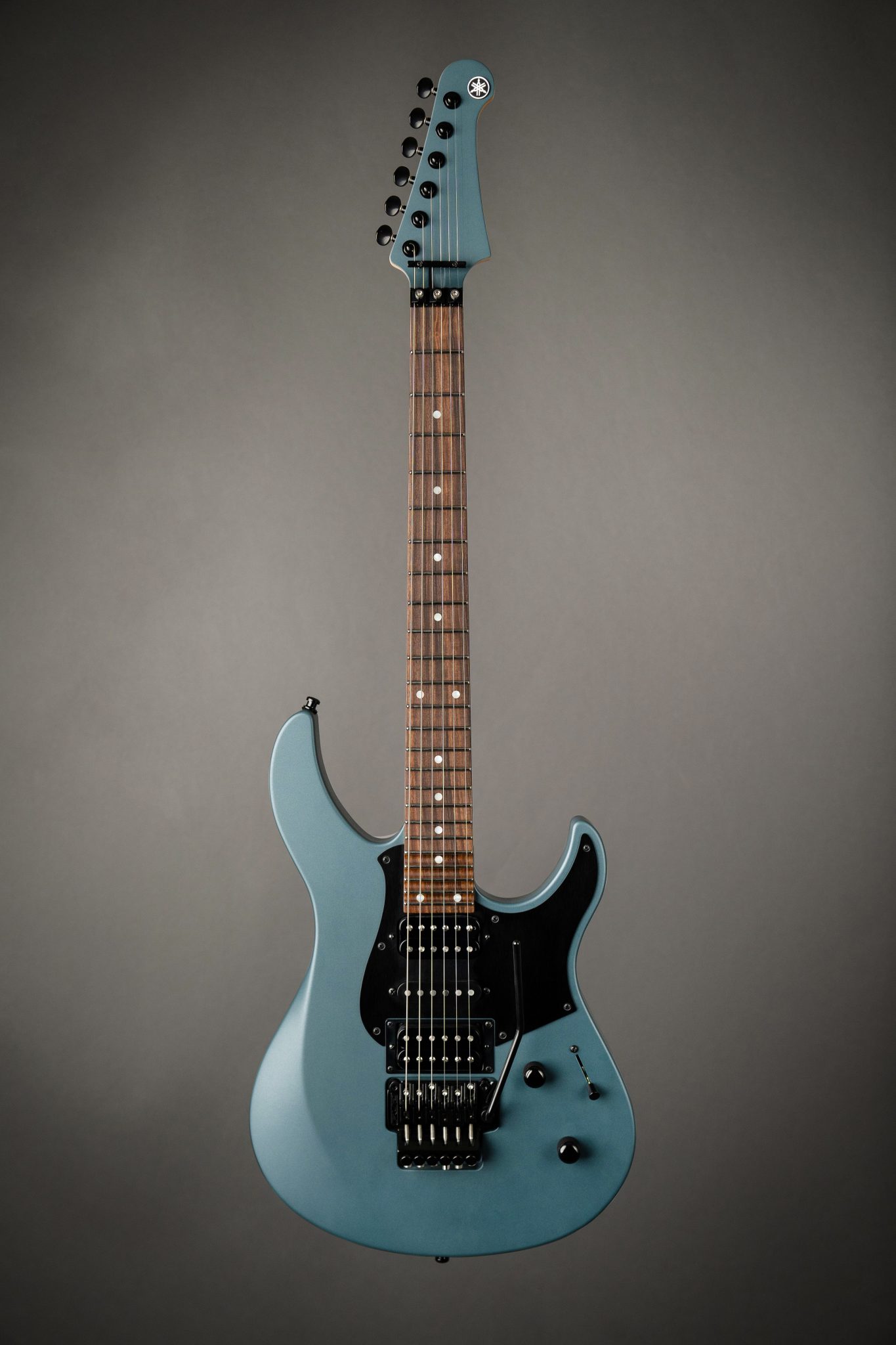 Yamaha Guitar Development | Yamaha Guitar Development Custom Shop ...