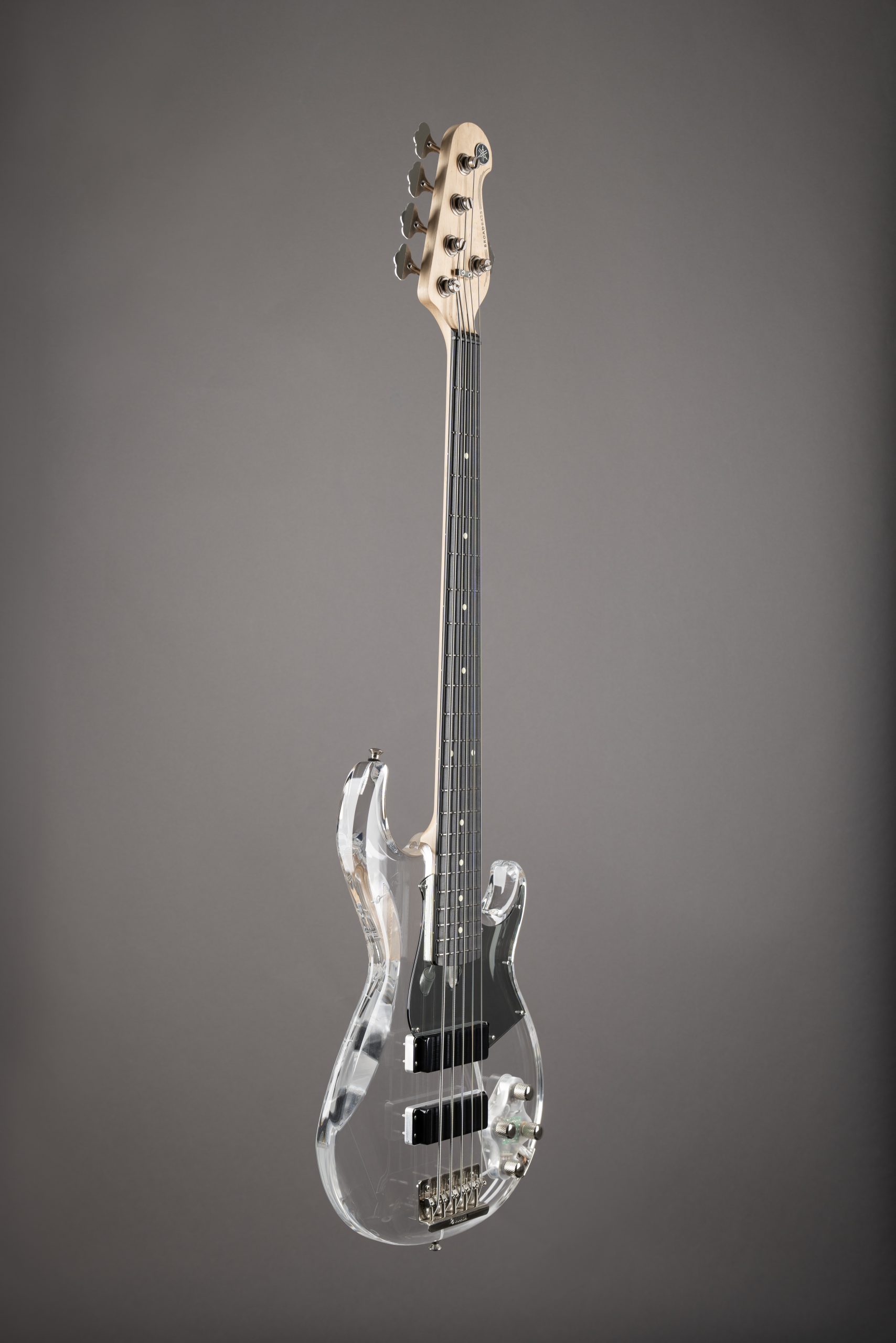 Yamaha Guitar Development | Yamaha Guitar Development Custom Shop ...